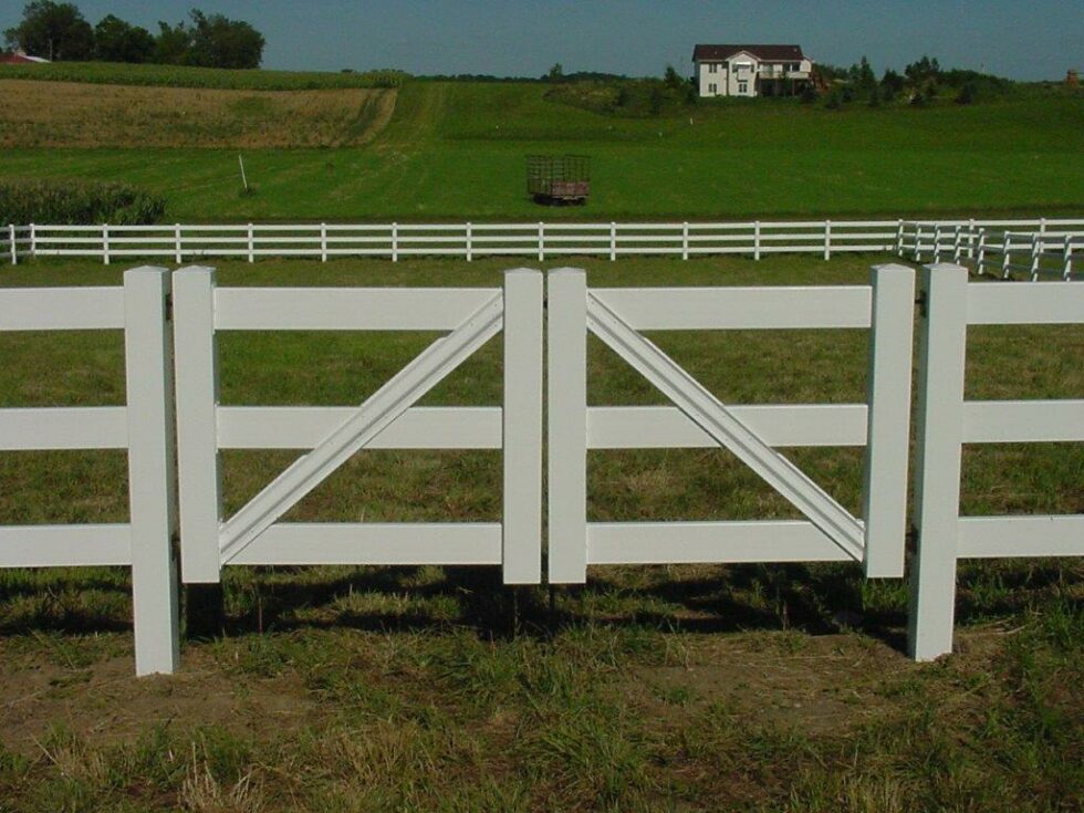 Town & Country Fence Project Gallery